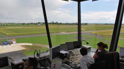 L’aérodrome de Merville repéré par l’équipe de tournage de Christopher ...
